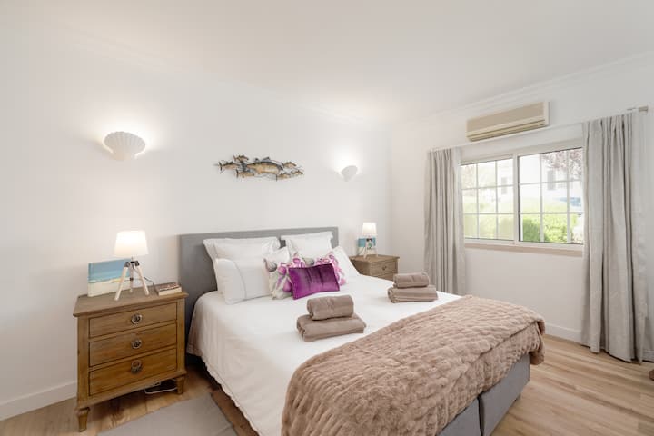 Vale Do Lobo|apartamento De Luxo Com Terraço - Almancil