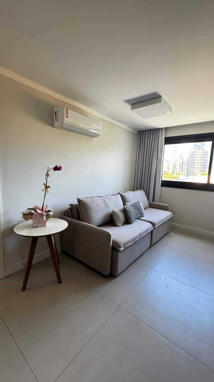 Belíssimo Apartamento A Uma Quadra Da Praia - Torres, Brazil