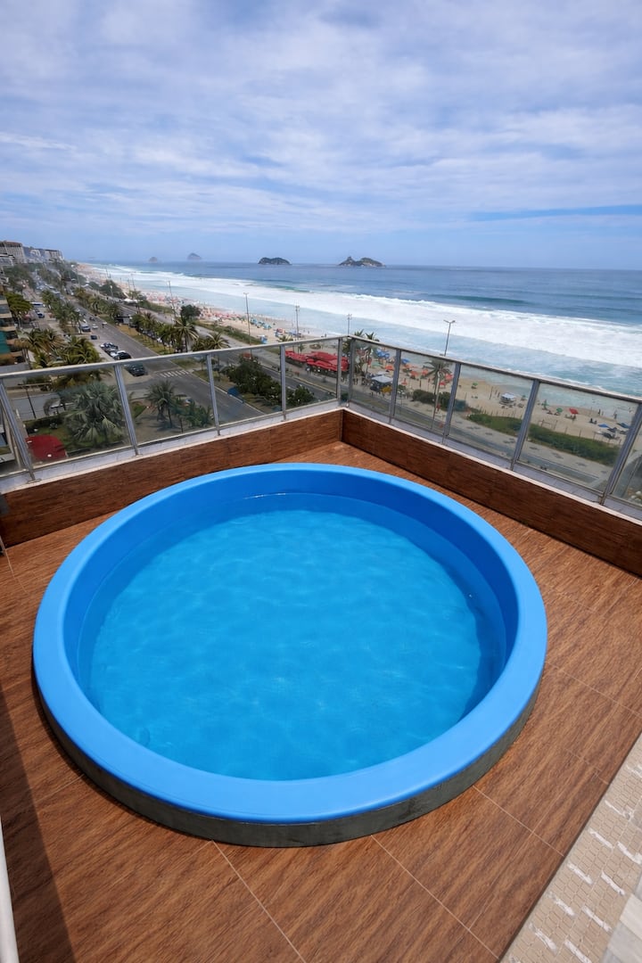 Cobertura Com Piscina, Churrasqueira E Vista Mar - Rio de Janeiro