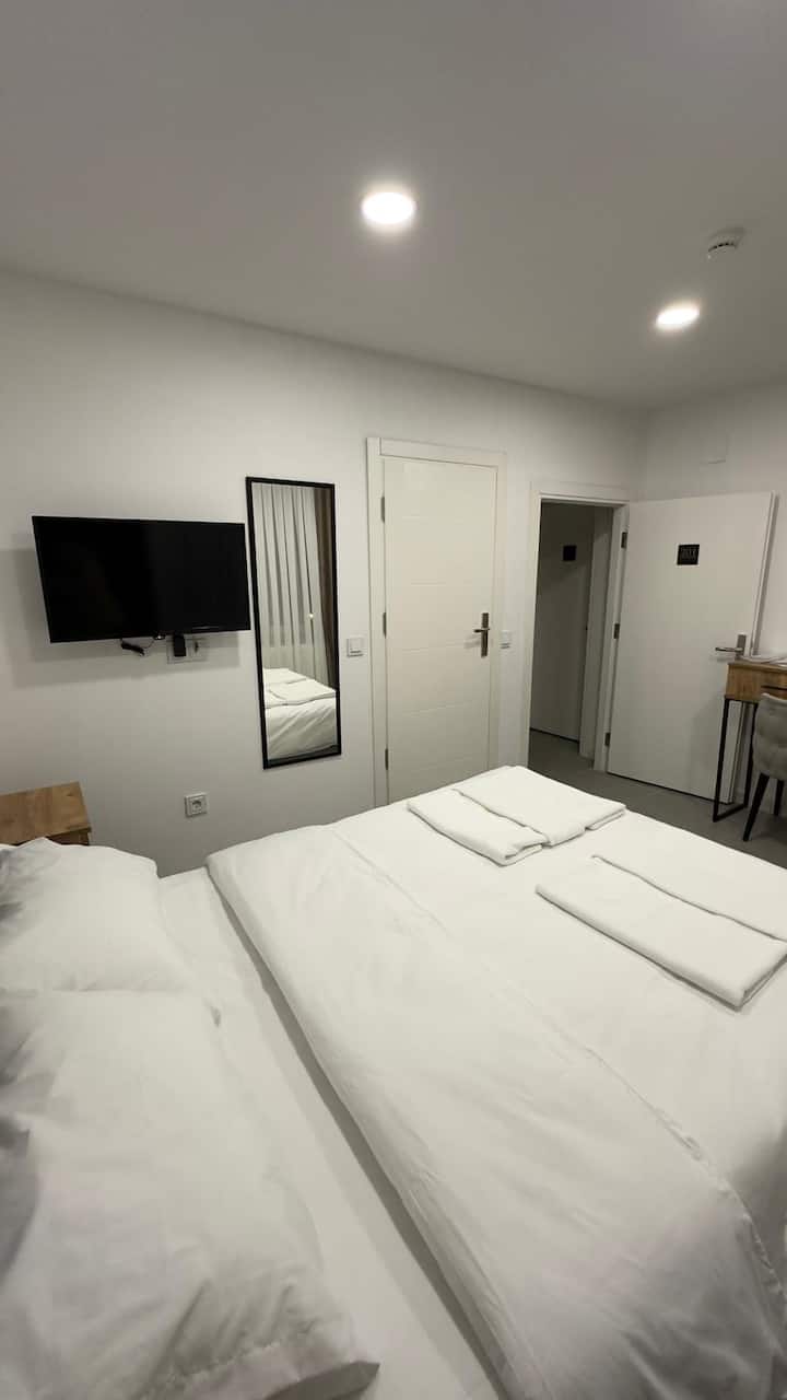 Sahil Kasabasında Deniz Kenarında Butik Odanız. - Mudanya