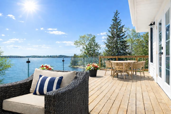 Hennesy House On Lotw - Kenora