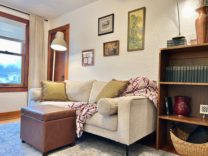 Cozy Cape Loft | Minutes From Downtown & Hospitals - Cape Girardeau, MO