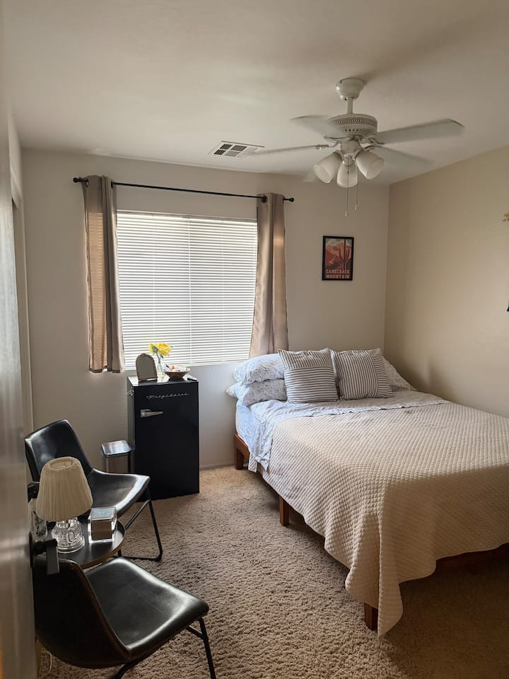 Cozy Desert Home, 1 Bedroom And Bathroom - Goodyear, AZ