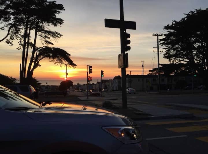 Sunset Beach Cottage 10 Blocks From Beach 2bd/2ba - San Francisco, CA