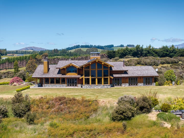 The Lake House By Fiordland Lodge - Te Anau