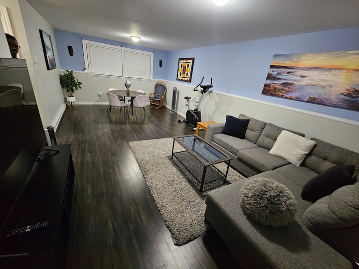 Modern Comfort Haven | Near Reversing Falls Bridge - 세인트존