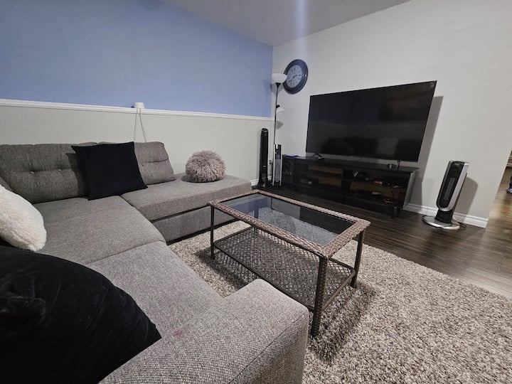 Modern Comfort Haven | Near Reversing Falls Bridge - Saint John