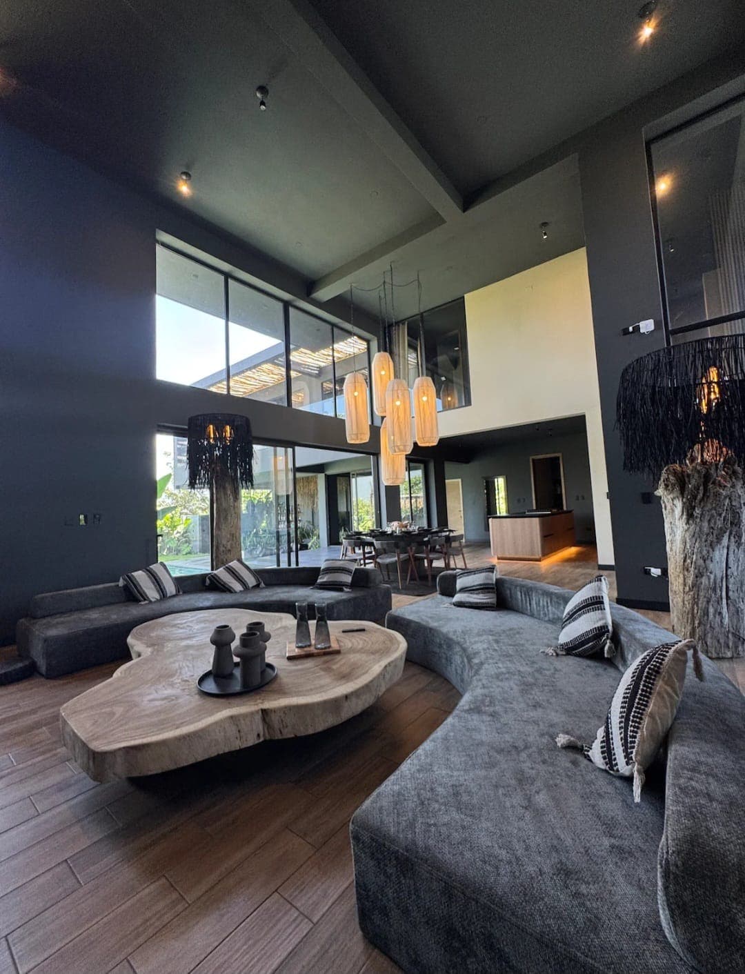 Luxury Home - Casa Lava, Vista Volcán de Fuego - Casas en renta en ...