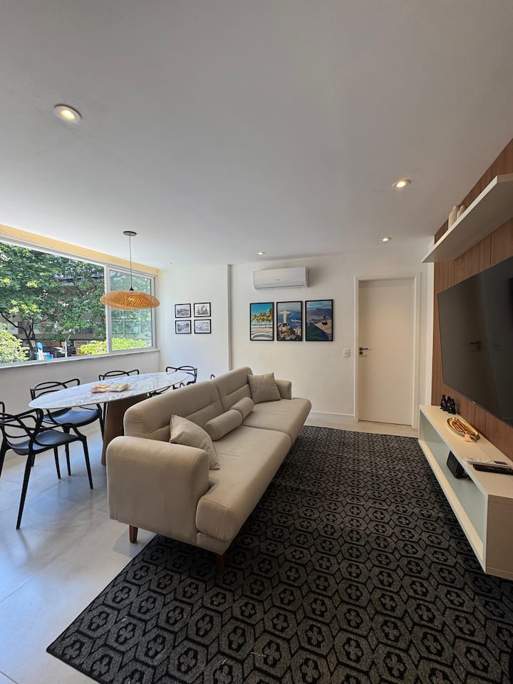 Lindo E Reformado - 3 Suítes No Leblon - Rio de Janeiro