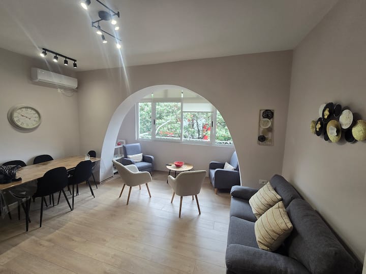 3 Bedroom Spacious Apartment - Albania