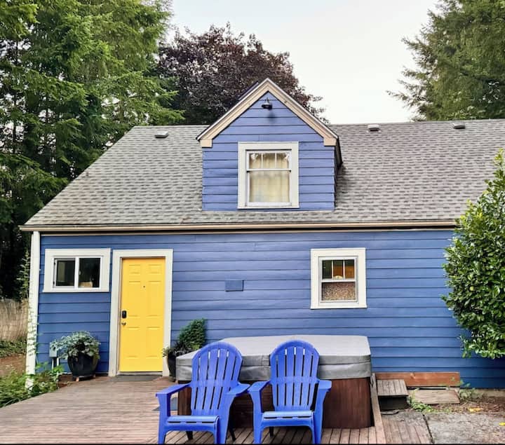 Happy Little Blue House- - Olympia, WA