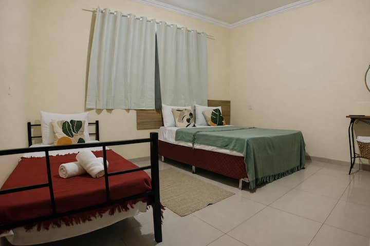 Private Room For 3 Guests | Villa Kanindé – Tupã - Bonito