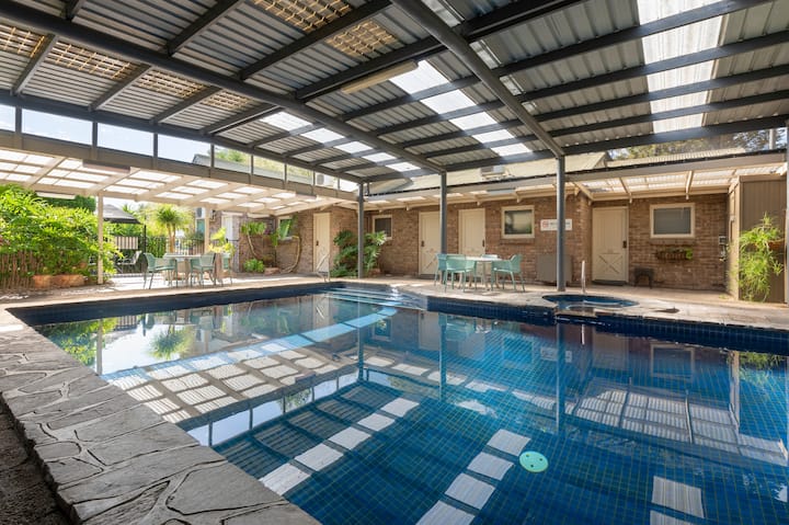 The Hahndorf Lodge - Poolside Room - Hahndorf