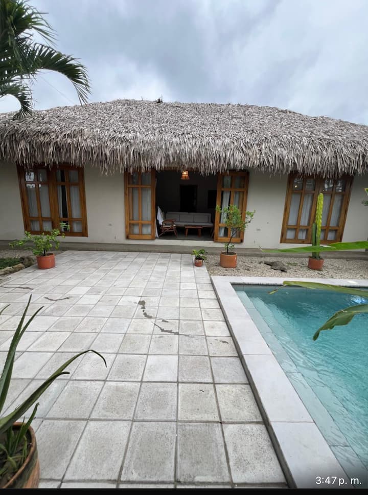 Refugio De Lujo Cerca Al Mar Con Piscina Privada. - Santa Elena