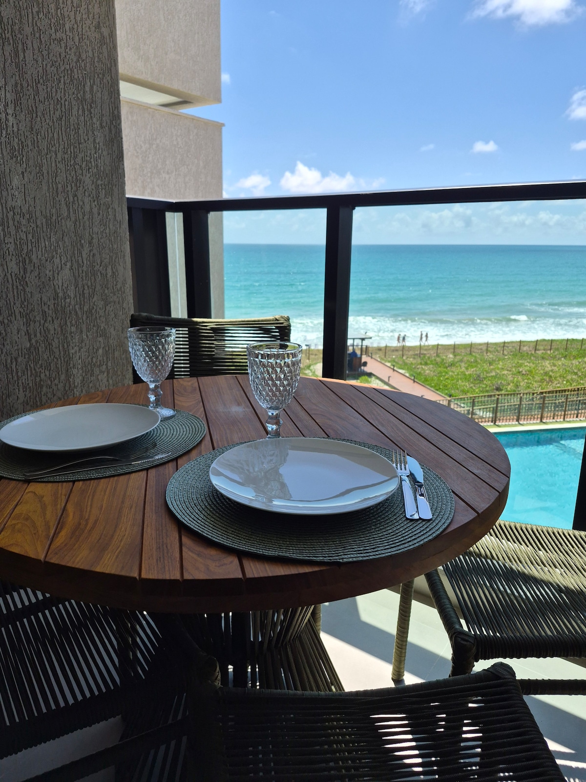 Feet in the Sand: Flat Design with Spectacular Sea View - Flats for ...