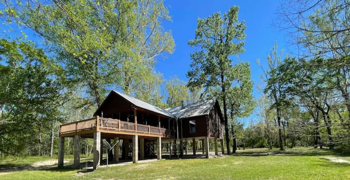 Peaceful Cabin Overlooking The Bogue Chitto River - Bogue Chitto State Park, Franklinton