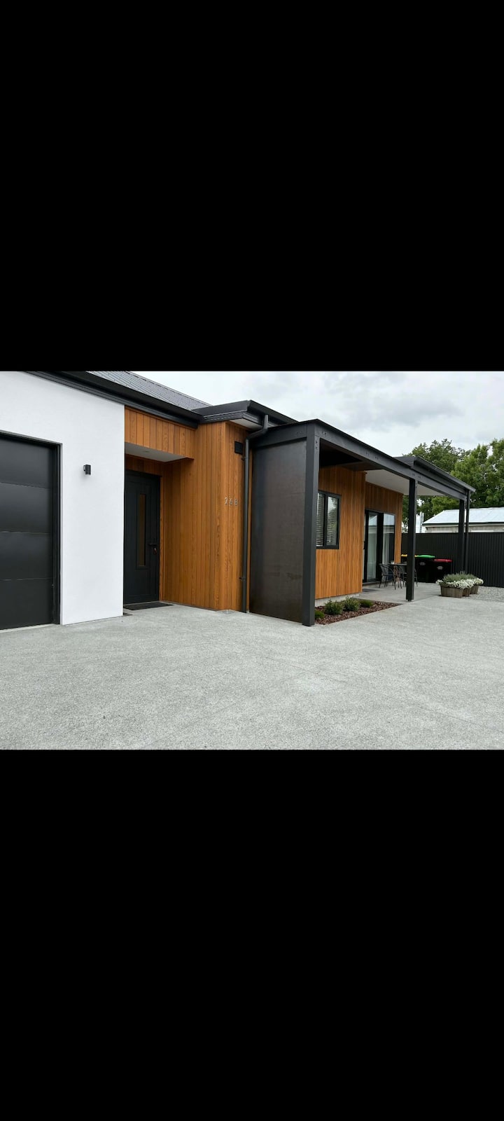 Jons Place - Fairlie