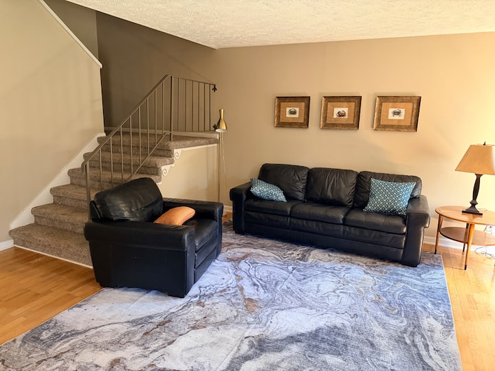 3 Bedrooms Condo In A Very Quiet Neighbourhood - ノックスビル, TN