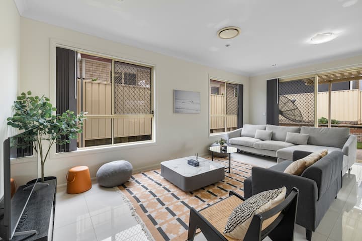 4br Famliy Retreat | Patio + 5 Mins To Inala Plaza - Oxley