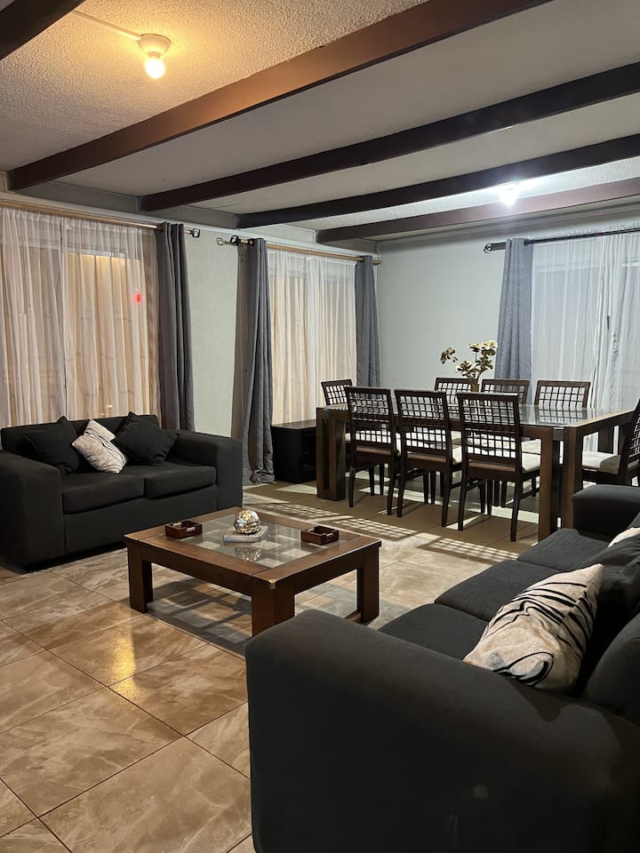 Casa Frente Al Mar En Los Vilos I En Primera Linea - Los Vilos