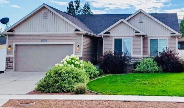 The Beautiful House - Vernal, UT
