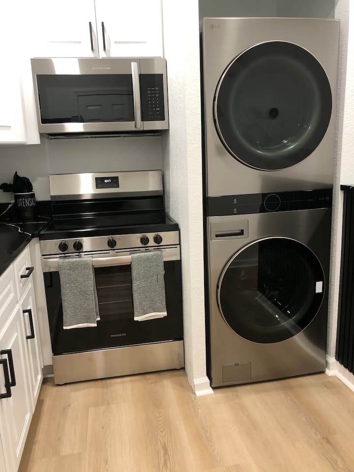 The Magnolia Jem With A Private Entrance - Suffolk, VA