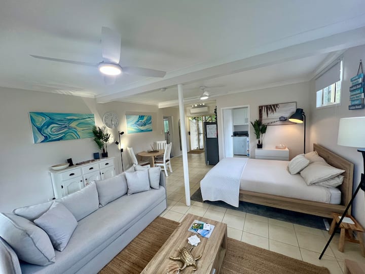 The Leaf Studio - South Coast