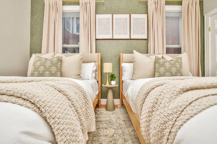 Lux New-2 Free Parkings | Harvard | Mit |Game Room - Somerville, MA