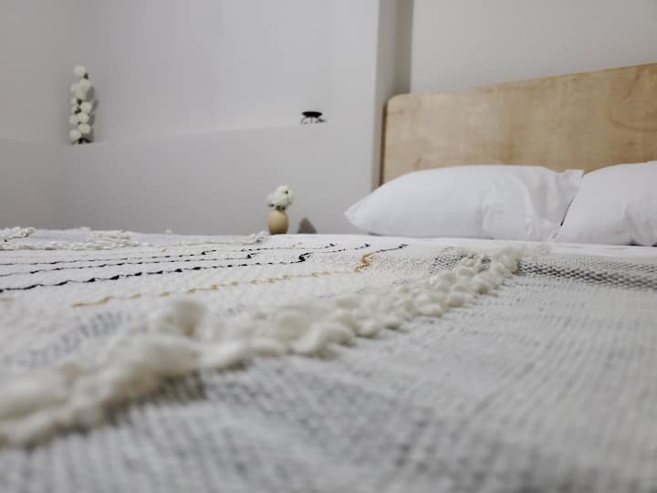 7-7. Linda Habitación ~Flora Hotel - Mexico