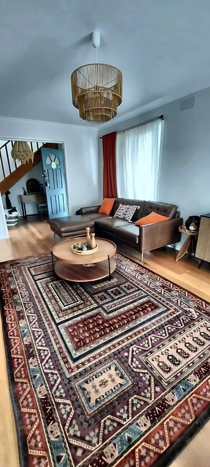 Welcome To Our Sunbury Family Homewith 4 Bedrooms - Sunbury