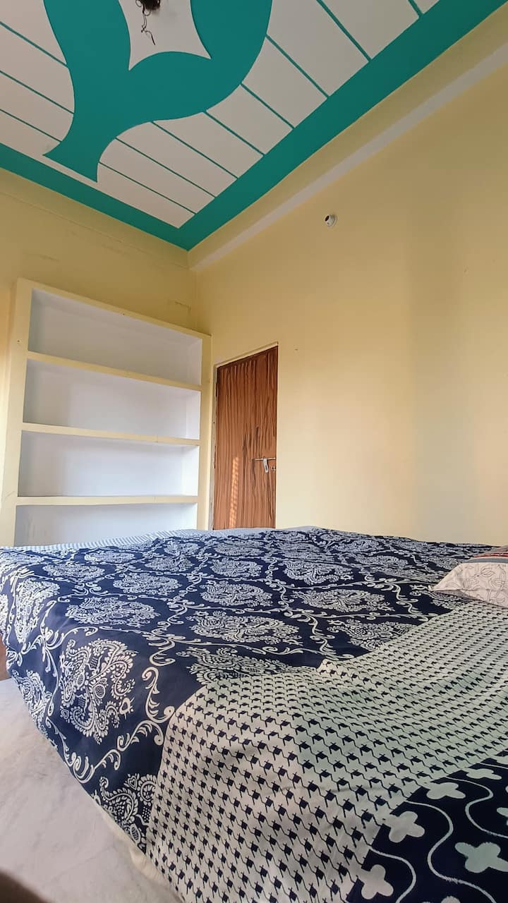 Comfort Room Stay – Only 2 Km Away Form Mela - Prayagraj
