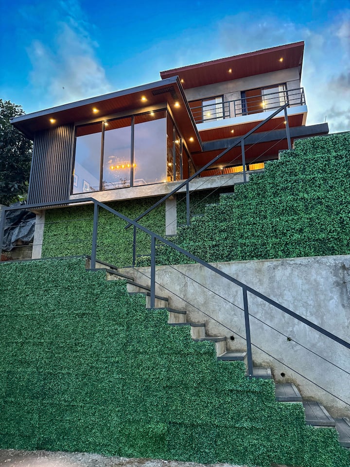 The Ridge Foundry - Entire Cabin - Tanay