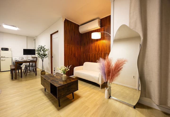 [Monde House] 프라이빗한 2층 단독 공간/ 성수역/ 동대문Ddp/왕십리/청량리 - Corea del Sur