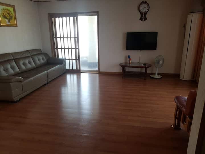 주문진항구펜션
단체가족,모임 최대15명
(상세사진준비중 문의주세요) - Gangneung-si