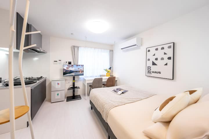 Quiet Apartment Hotel For 2 | Near Kamata & Haneda - Yokohama