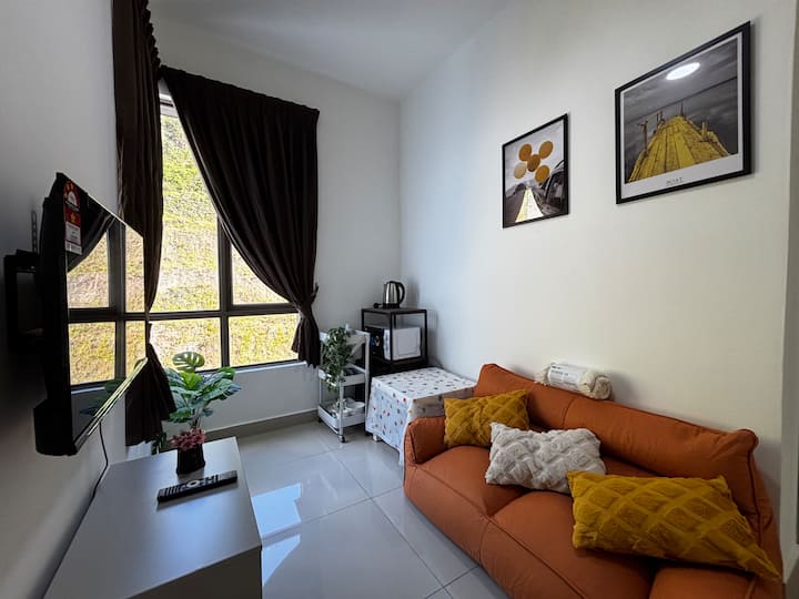 Mossy Forest Holiday Home 1b | Max 2 Guests - ブリンチャン