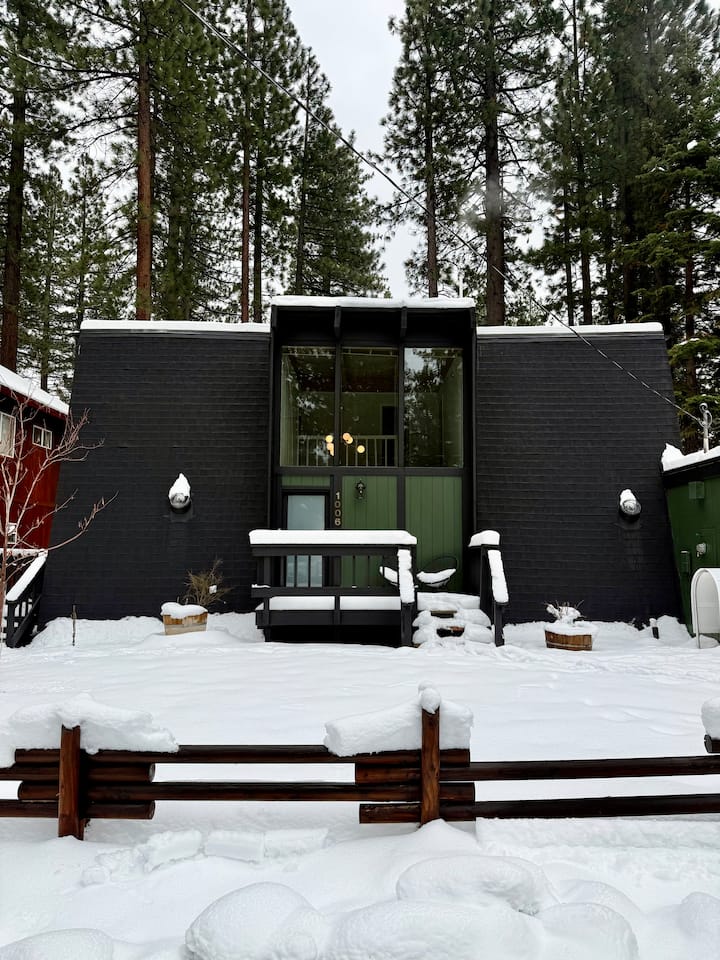 Tahoe Island Mountain Retreat - South Lake Tahoe - South Lake Tahoe, CA