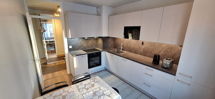 Perheasunto Helsingissä 59,5 M². - Helsinki