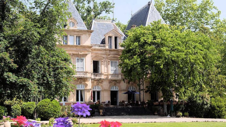 Chateau D'hortes - 5 Bedroom, Private Pool - Vias