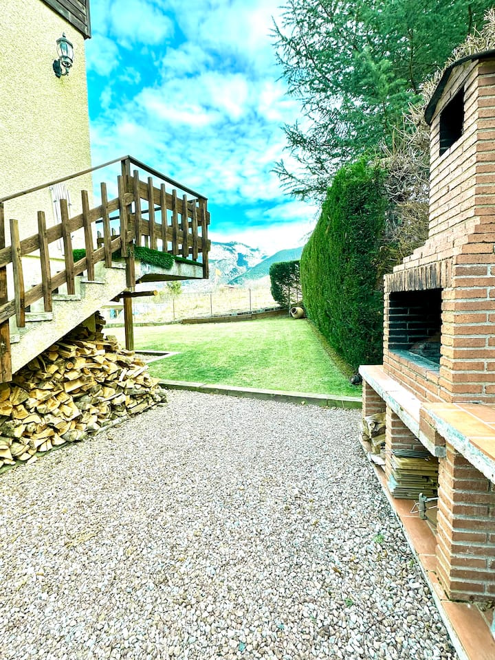 El Roure, Allotjament A Saillagouse - Puigmal