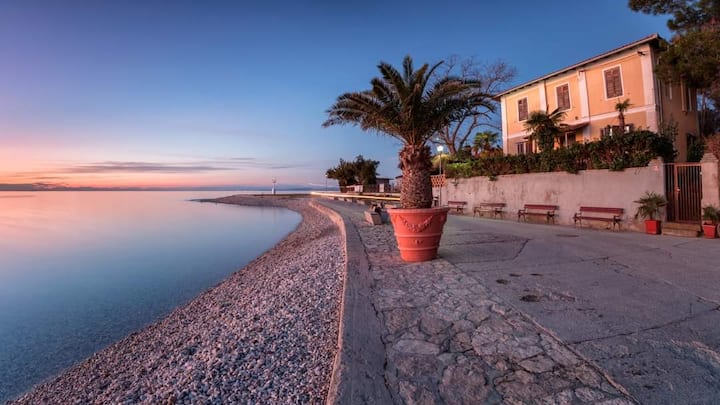 App Doria Vila House On Beach, Own Garden, Tax Inc - Portorož