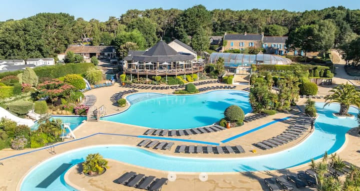 Mobil-home 3 Chambres Camping 5* Avec Piscines - Carnac