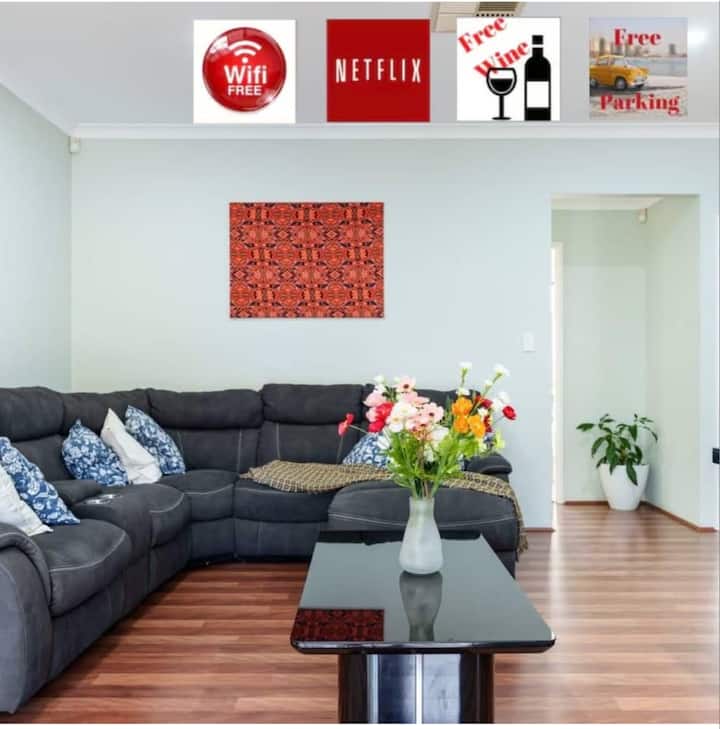 Queen's Residence - Close To Perth Airport - Perth