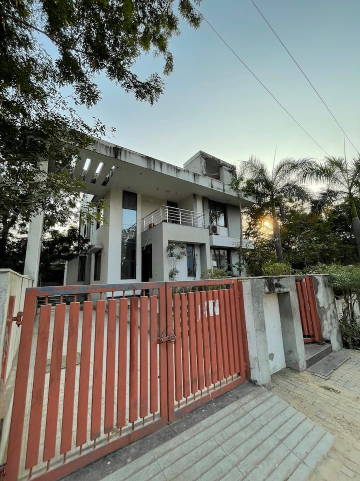 Natures Nest - Ahmedabad