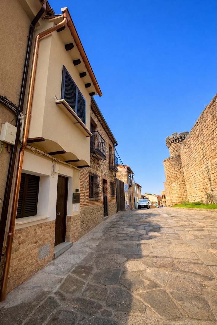 Castillo 22 · Casa Frente Al Castillo De Oropesa - El Gordo