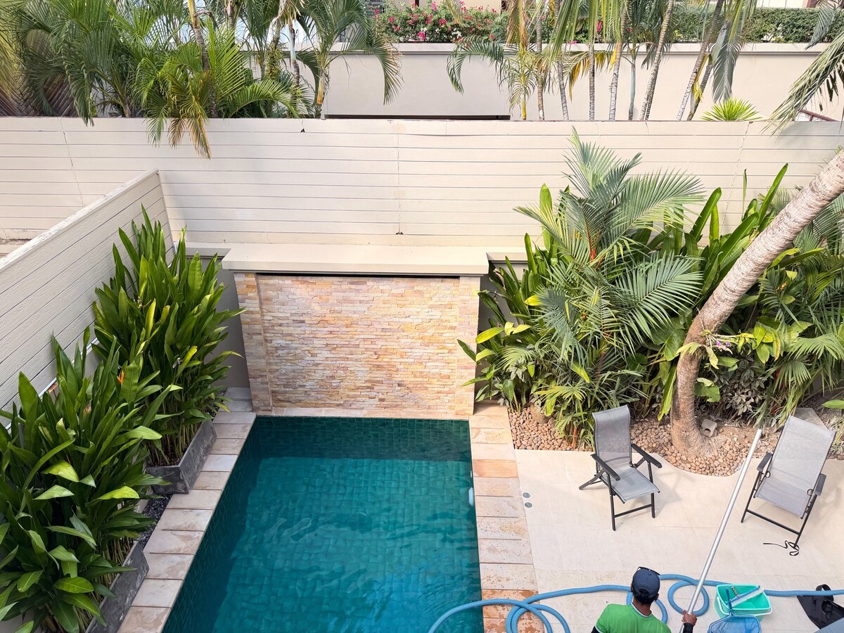 Villa con piscina en Bangtao | Cerca de la playa y clubes de playa ...
