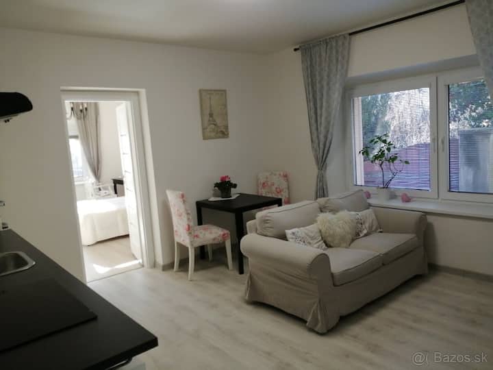 Byt V Dome, Pri Riverpark - Bratislava