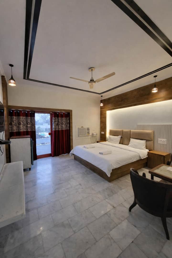 #3 Shivmurti Grand By Uv Stays | Central Haridwar - Haridwar