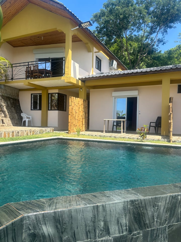 Studio Cosy Avec Piscine – Maison De Charme - Madagascar