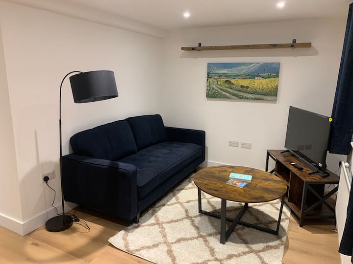 Self-contained Flat On Outskirts Of Cambridge - Cambridge